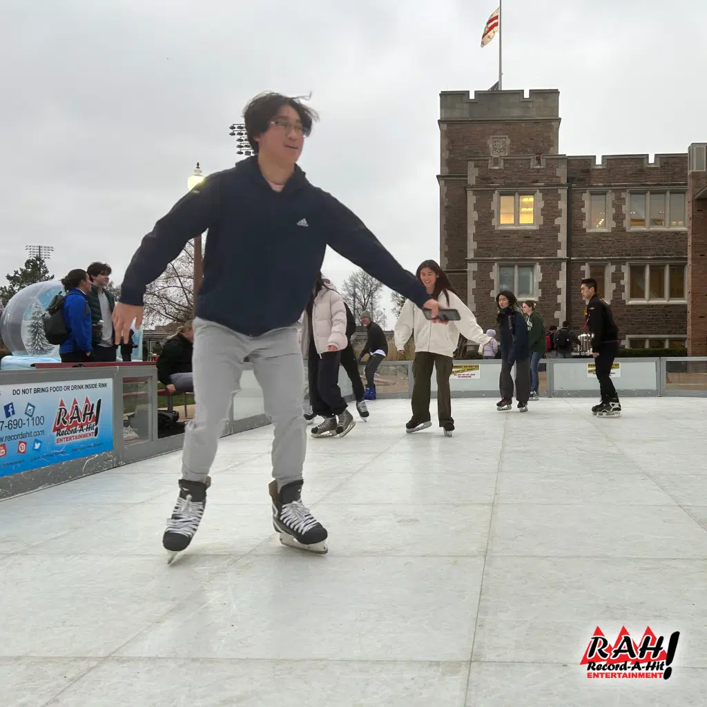 Iceless Skating Rink | Record-A-Hit Entertainment