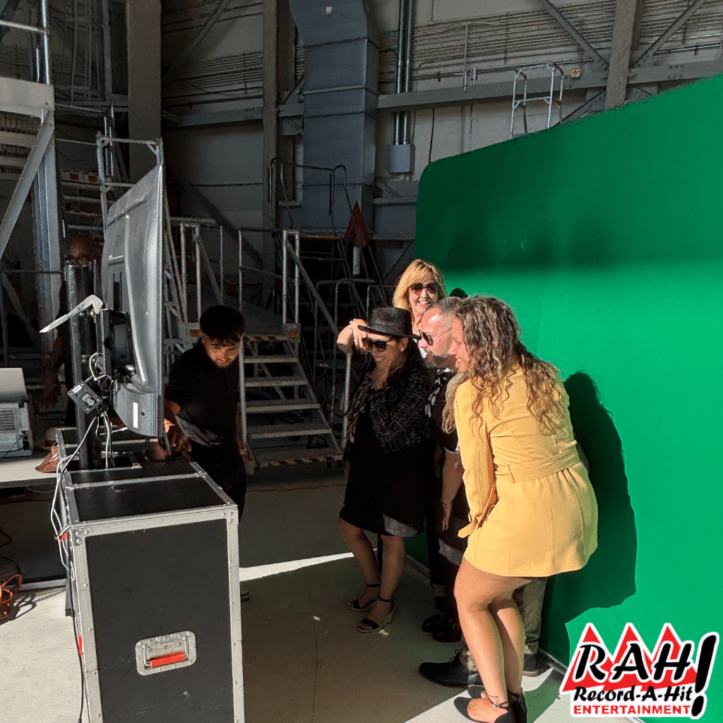 Giant Open Photo Booth Rental | Record-A-Hit Entertainment