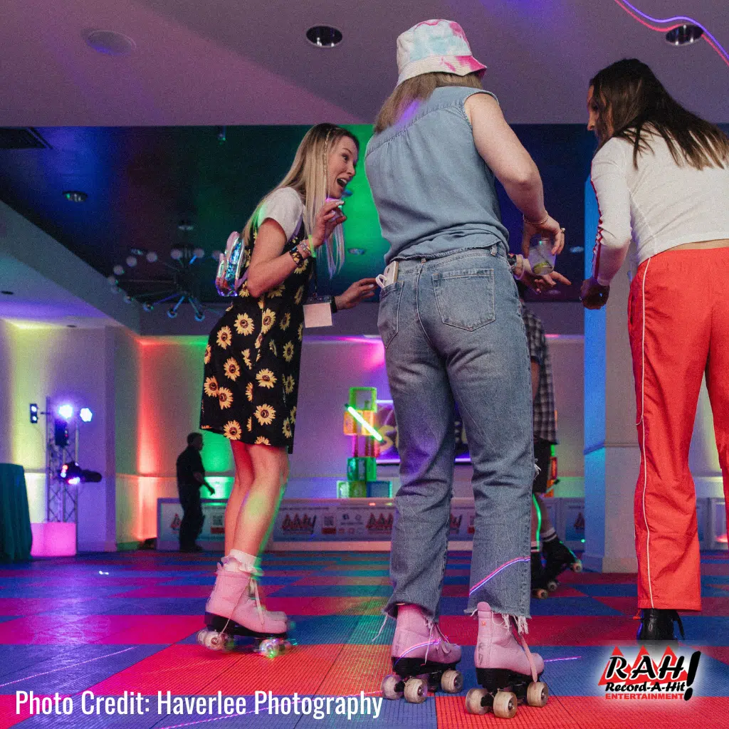Roller Skating Rink – Portable | Record-A-Hit Entertainment