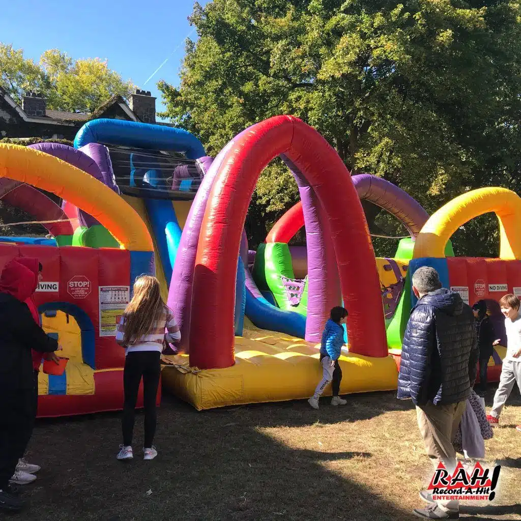 Chaos Obstacle Course Inflatable | Record-A-Hit Entertainment