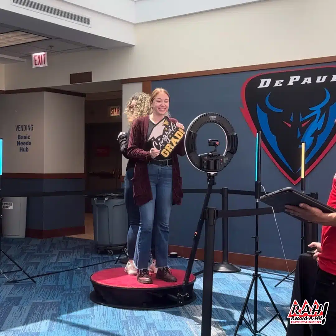 360-degree Photo Booth | Record-A-Hit Entertainment