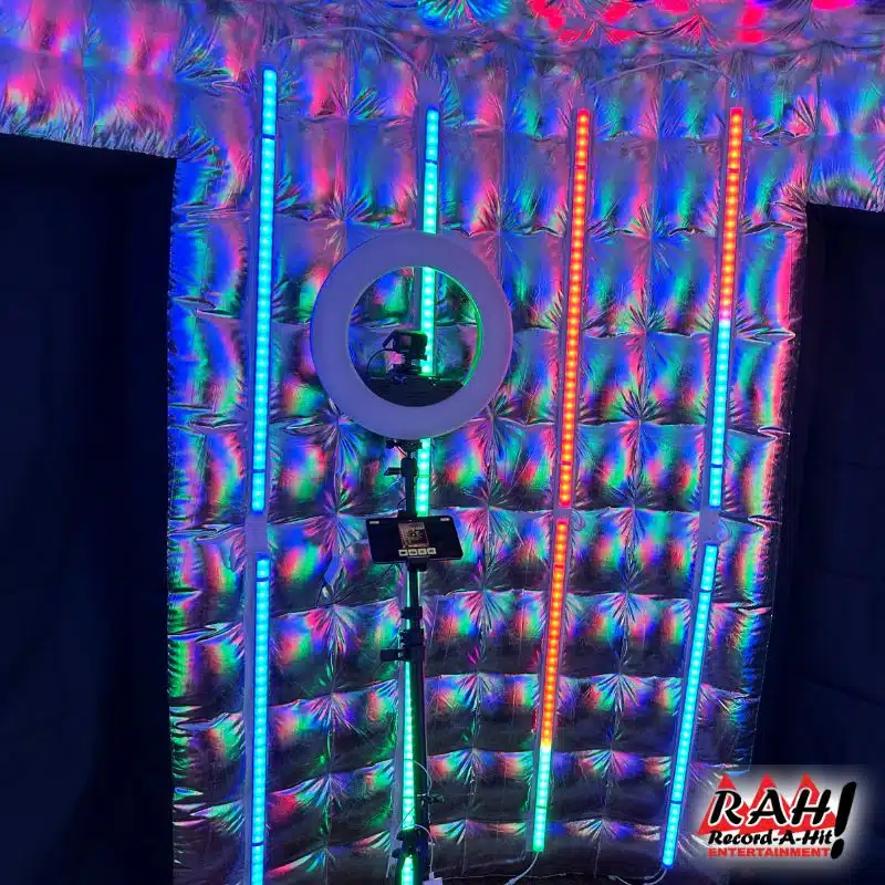 360-degree Photo Booth | Record-A-Hit Entertainment