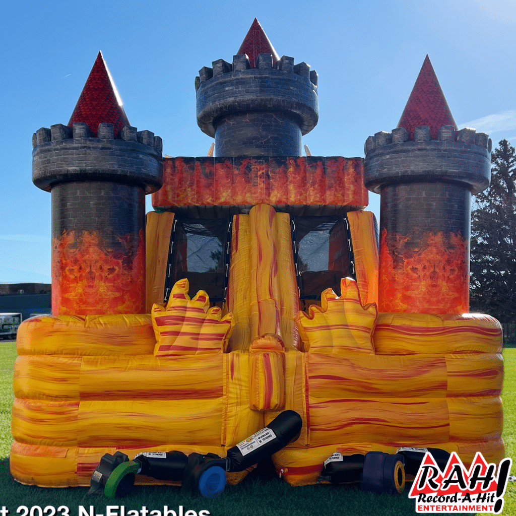 Dragon’s Skull Dual 180 Obstacle Course | Record-A-Hit Entertainment